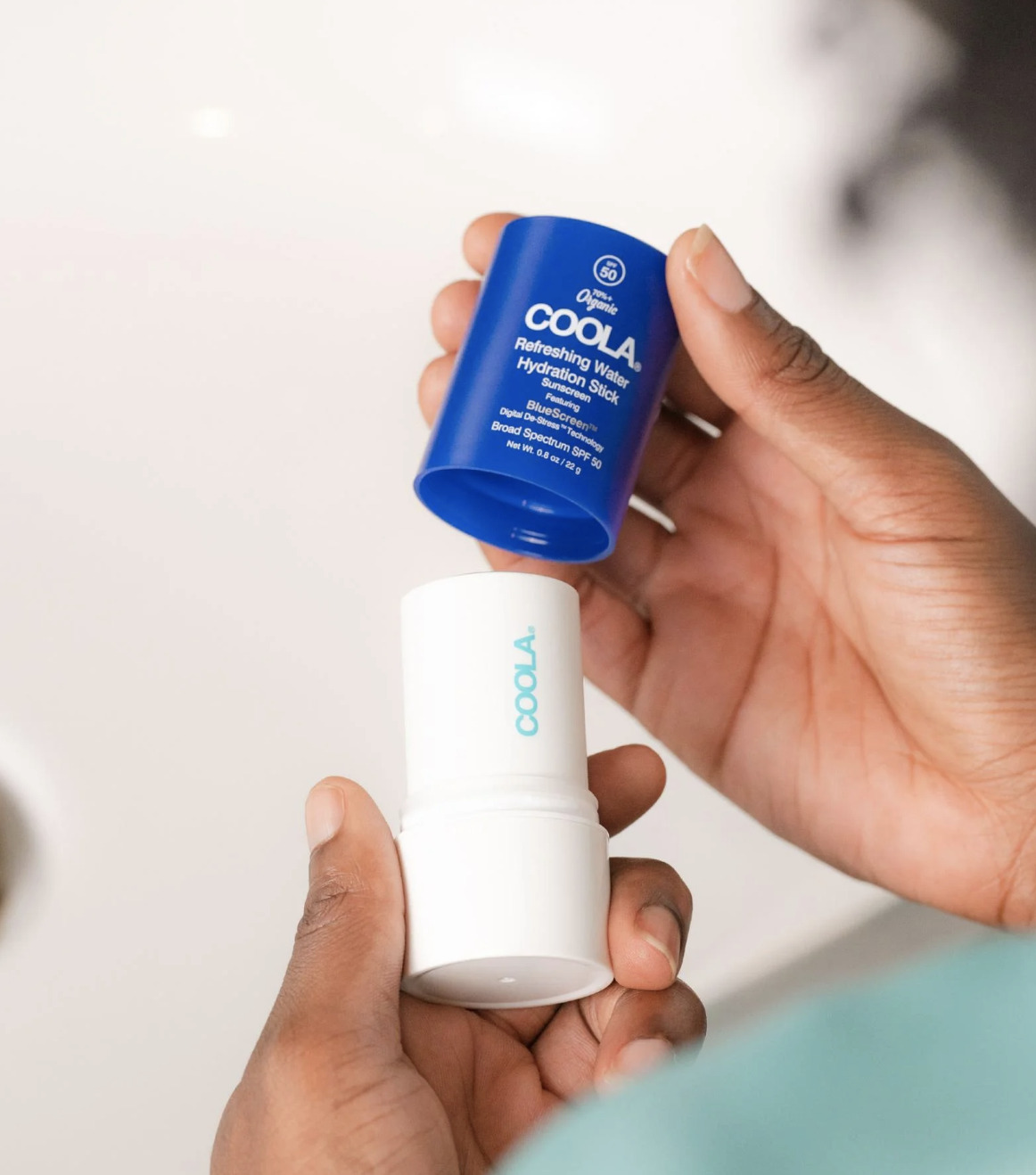COOLA – Essence Laser
